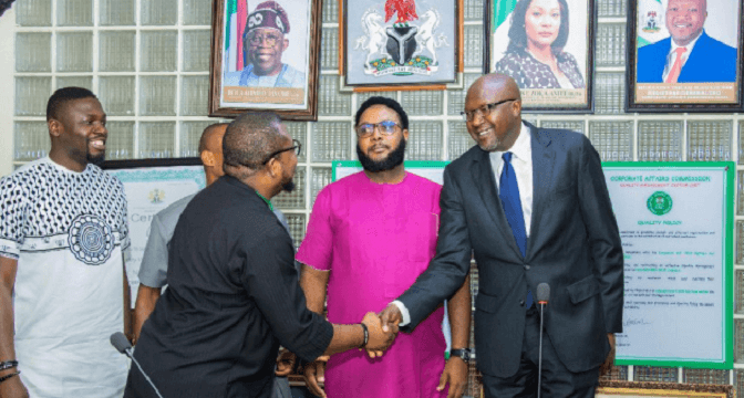 Nigerian Banks And Fintech Companies To Freeze PoS Operator Accounts ...